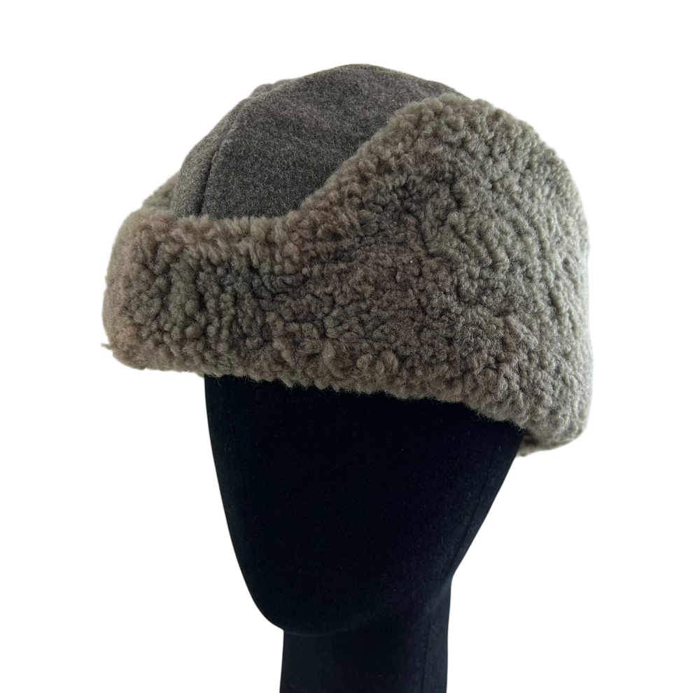 Swedish Army WW2 M43 Wool Ushanka Cap - Small 56cm – Lambrino Militaria
